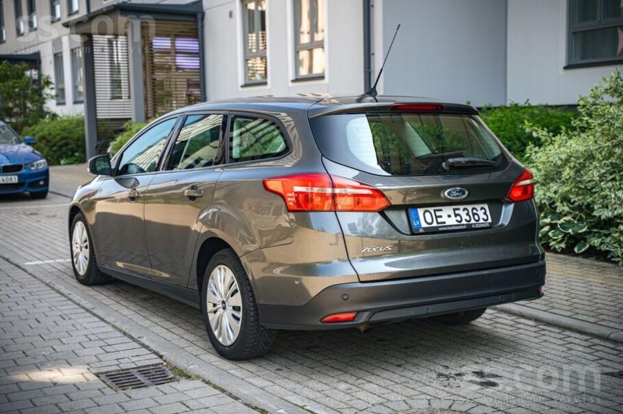 Grey Ford Focus 2016 in Riga, with an engine capacity of 1.50 L and mileage of 171 thousand km for 5590 €, photo 6 on AUTOMOTO.COM.LV