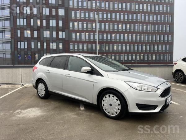 Pelēks Ford Focus 2016 Rīga, ar dzinēja tilpumu 1.50 L un nobraukumu 232 tūkst. km par 4700 €, foto 3 vietnē AUTOMOTO.COM.LV