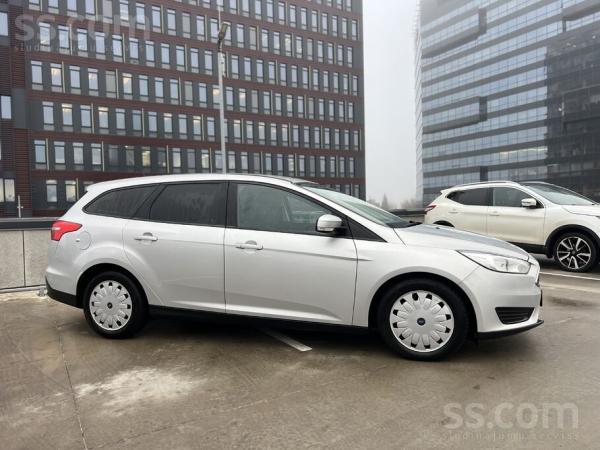 Pelēks Ford Focus 2016 Rīga, ar dzinēja tilpumu 1.50 L un nobraukumu 232 tūkst. km par 4700 €, foto 6 vietnē AUTOMOTO.COM.LV