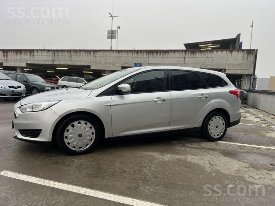 Grey Ford Focus 2016 in Riga, with an engine capacity of 1.50 L and mileage of 232 thousand km for 4700 €, photo 13 on AUTOMOTO.COM.LV