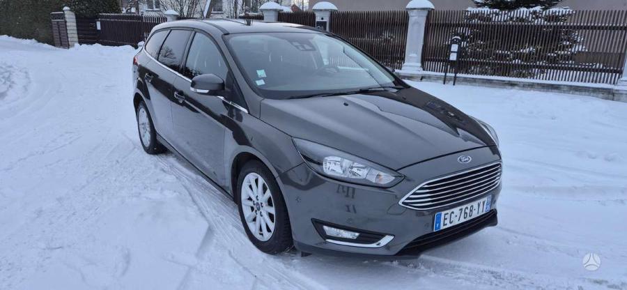 Pelēks Ford Focus 2016 Tauragė, ar dzinēja tilpumu 1.00 L un nobraukumu 101 tūkst. km par 4500 €, foto 6 vietnē AUTOMOTO.COM.LV