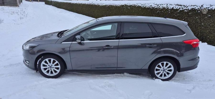 Pelēks Ford Focus 2016 Tauragė, ar dzinēja tilpumu 1.00 L un nobraukumu 101 tūkst. km par 4500 €, foto 8 vietnē AUTOMOTO.COM.LV