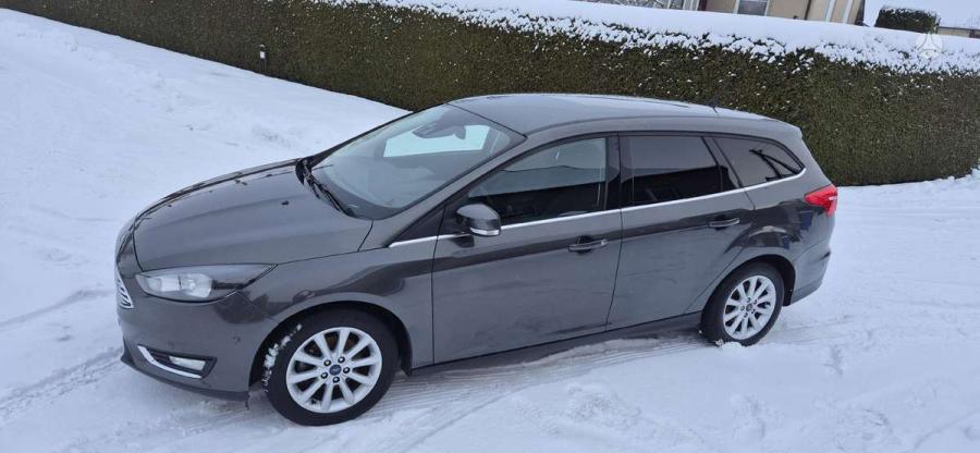 Pelēks Ford Focus 2016 Tauragė, ar dzinēja tilpumu 1.00 L un nobraukumu 101 tūkst. km par 4500 €, foto 9 vietnē AUTOMOTO.COM.LV