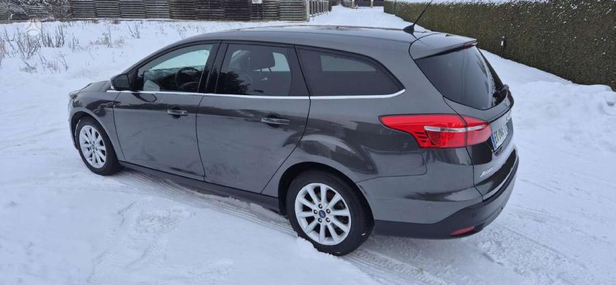 Pelēks Ford Focus 2016 Tauragė, ar dzinēja tilpumu 1.00 L un nobraukumu 101 tūkst. km par 4500 €, foto 10 vietnē AUTOMOTO.COM.LV