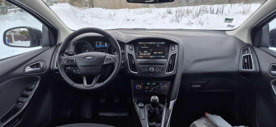 Pelēks Ford Focus 2016 Tauragė, ar dzinēja tilpumu 1.00 L un nobraukumu 101 tūkst. km par 4500 €, foto 17 vietnē AUTOMOTO.COM.LV