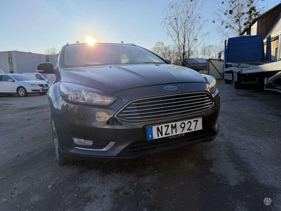 Pelēks Ford Focus 2016 Kauņa, ar dzinēja tilpumu 1.00 L un nobraukumu 167 tūkst. km par 2900 €, foto 1 vietnē AUTOMOTO.COM.LV