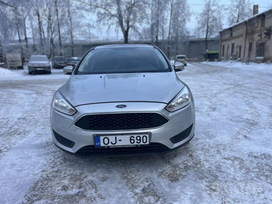 Grey Ford Focus 2016 in Riga, with an engine capacity of 1.50 L and mileage of 232 thousand km for 4900 €, photo 2 on AUTOMOTO.COM.LV