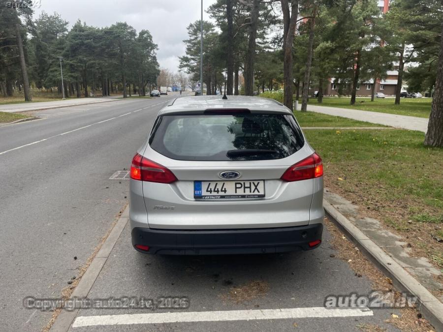 Pelēks Ford Focus 2016 Tallina, ar dzinēja tilpumu 1.50 L un nobraukumu 315 tūkst. km par 4499 €, foto 4 vietnē AUTOMOTO.COM.LV