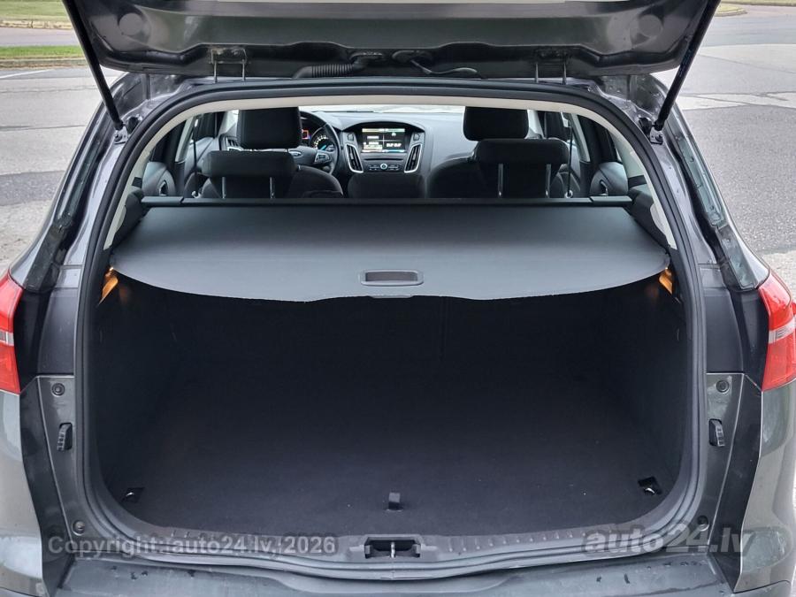 Grey Ford Focus 2016 in Tallinn, with an engine capacity of 1.50 L and mileage of 273 thousand km for 6300 €, photo 10 on AUTOMOTO.COM.LV