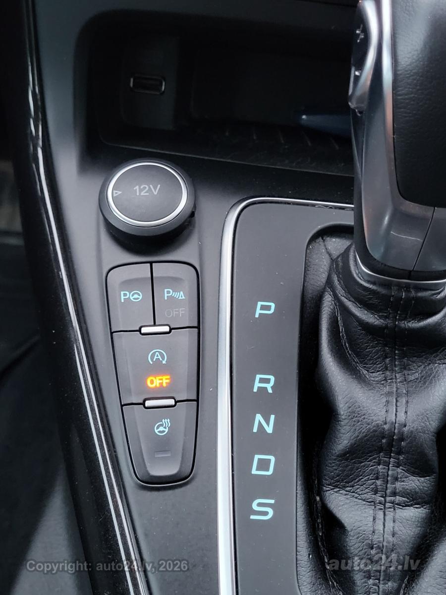 Grey Ford Focus 2016 in Tallinn, with an engine capacity of 1.50 L and mileage of 273 thousand km for 6300 €, photo 13 on AUTOMOTO.COM.LV