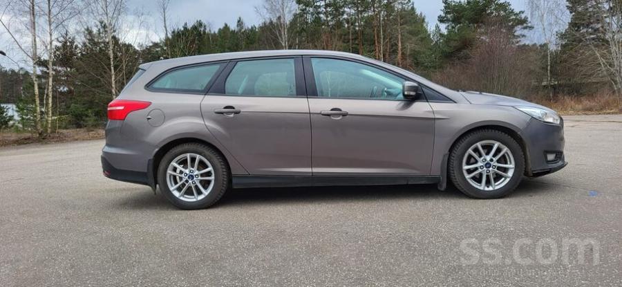 Grey Ford Focus 2016 in Riga, with an engine capacity of 1.50 L and mileage of 172 thousand km for 3300 €, photo 7 on AUTOMOTO.COM.LV