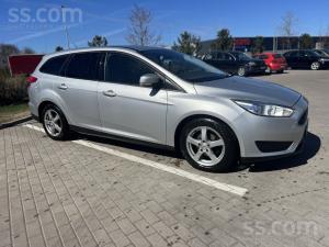 Grey Ford Focus 2016 in Riga, with an engine capacity of 1.50 L and mileage of 232 thousand km for 3999 €, photo 8 on AUTOMOTO.COM.LV