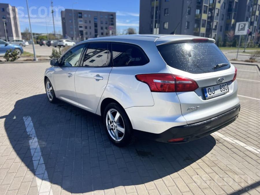 Grey Ford Focus 2016 in Riga, with an engine capacity of 1.50 L and mileage of 232 thousand km for 3999 €, photo 9 on AUTOMOTO.COM.LV