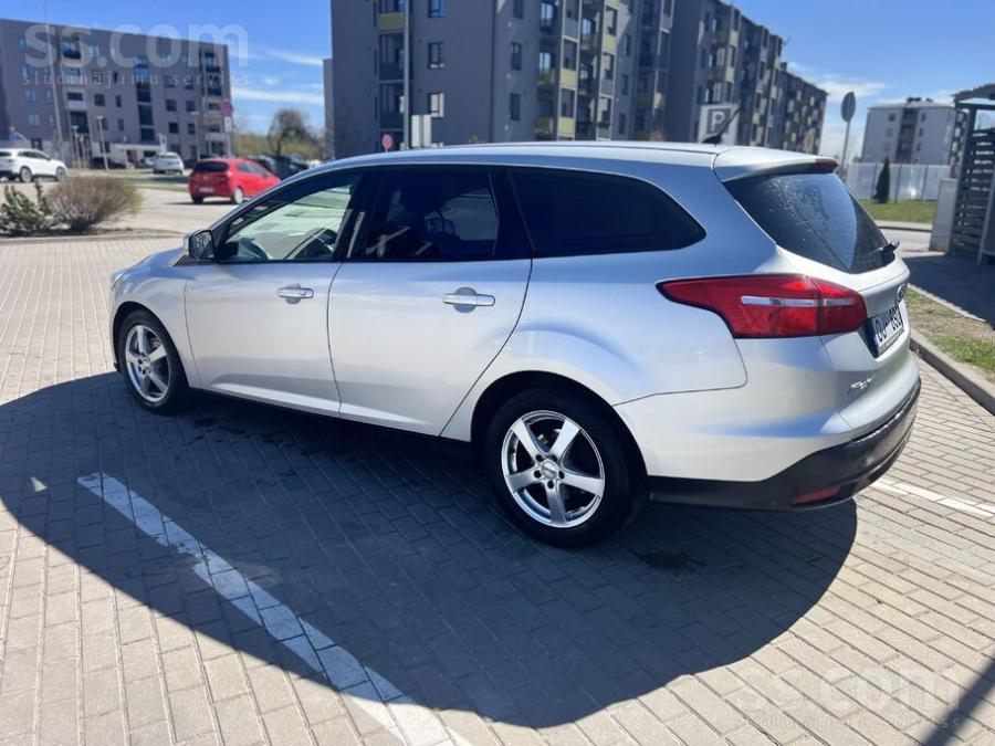 Grey Ford Focus 2016 in Riga, with an engine capacity of 1.50 L and mileage of 232 thousand km for 3999 €, photo 10 on AUTOMOTO.COM.LV