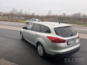 Pelēks Ford Focus 2016 Rīga, ar dzinēja tilpumu 1.50 L un nobraukumu 232 tūkst. km par 4500 €, foto 5 vietnē AUTOMOTO.COM.LV