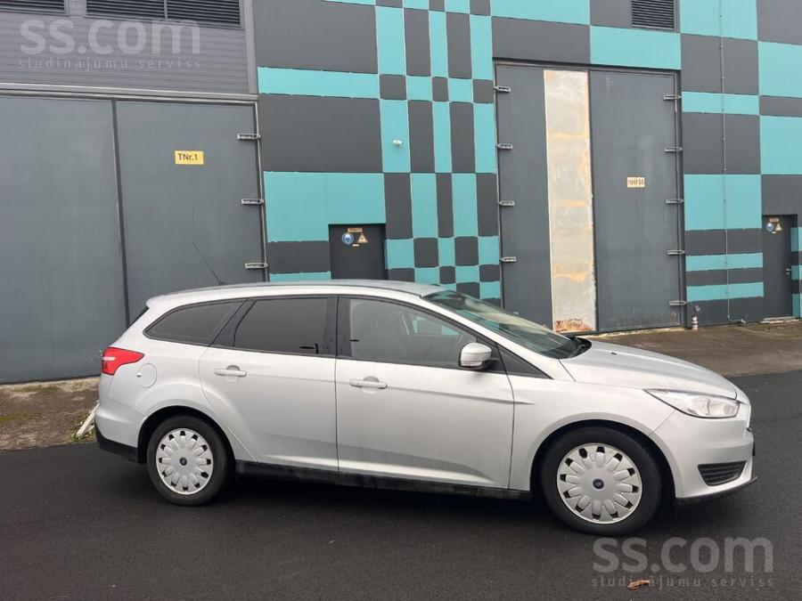 Pelēks Ford Focus 2016 Rīga, ar dzinēja tilpumu 1.50 L un nobraukumu 232 tūkst. km par 4500 €, foto 13 vietnē AUTOMOTO.COM.LV