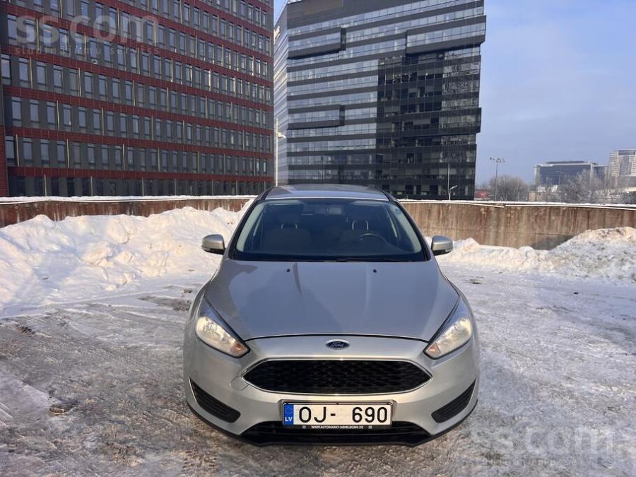 Grey Ford Focus 2016 in Riga, with an engine capacity of 1.50 L and mileage of 232 thousand km for 4600 €, photo 3 on AUTOMOTO.COM.LV