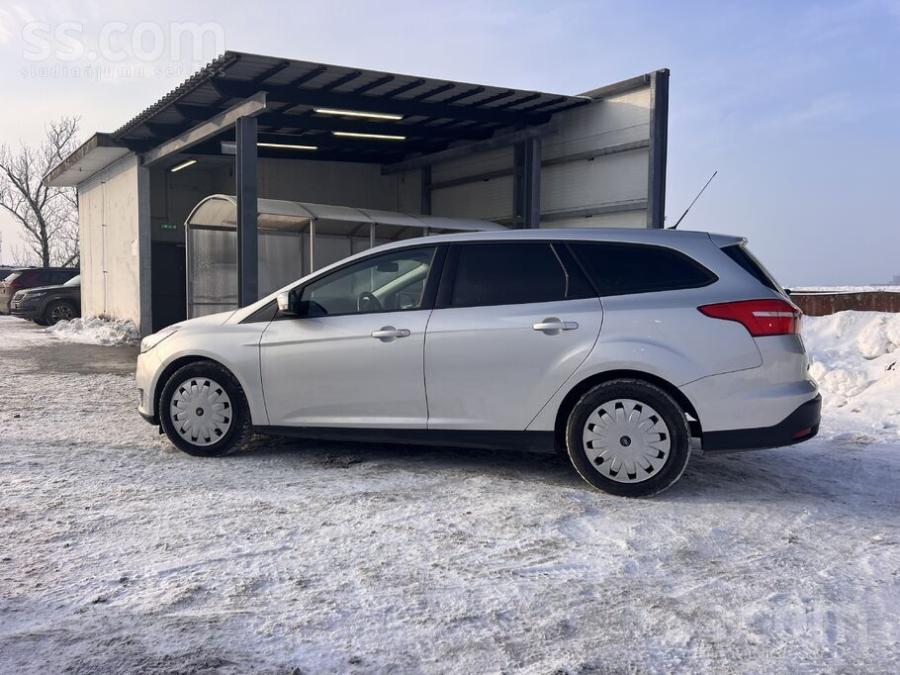 Grey Ford Focus 2016 in Riga, with an engine capacity of 1.50 L and mileage of 232 thousand km for 4600 €, photo 16 on AUTOMOTO.COM.LV