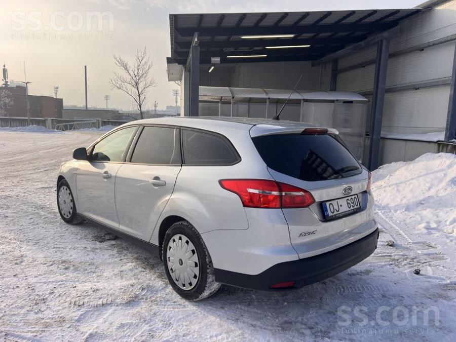 Grey Ford Focus 2016 in Riga, with an engine capacity of 1.50 L and mileage of 232 thousand km for 4600 €, photo 17 on AUTOMOTO.COM.LV