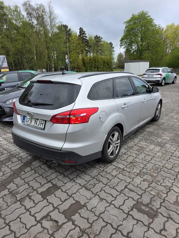Grey Ford Focus 2016 in Tallinn, with an engine capacity of 0.11 L and mileage of 309 thousand km for 5900 €, photo 4 on AUTOMOTO.COM.LV