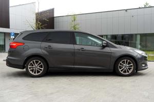 Grey Ford Focus 2016 in Vilnius, with an engine capacity of 1.56 L and mileage of 202 thousand km for 4950 €, photo 8 on AUTOMOTO.COM.LV