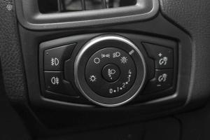 Grey Ford Focus 2016 in Vilnius, with an engine capacity of 1.56 L and mileage of 202 thousand km for 4950 €, photo 26 on AUTOMOTO.COM.LV
