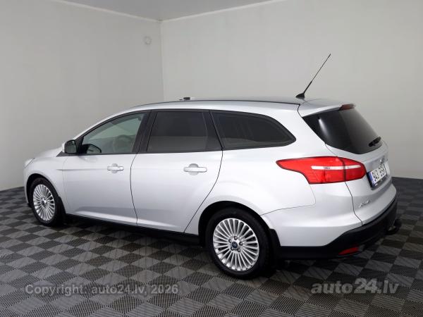 Grey Ford Focus 2016 in Tallinn, with an engine capacity of 1.00 L and mileage of 179 thousand km for 3799 €, photo 4 on AUTOMOTO.COM.LV