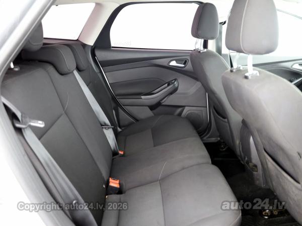 Grey Ford Focus 2016 in Tallinn, with an engine capacity of 1.00 L and mileage of 179 thousand km for 3799 €, photo 7 on AUTOMOTO.COM.LV