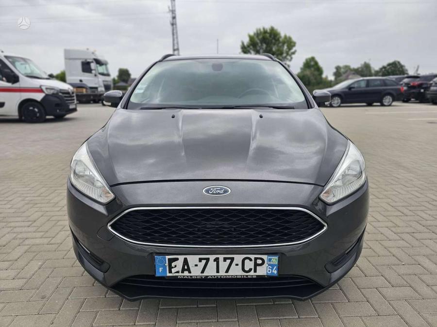 Pelēks Ford Focus 2016 Tauragė, ar dzinēja tilpumu 1.50 L un nobraukumu 276 tūkst. km par 4200 €, foto 1 vietnē AUTOMOTO.COM.LV