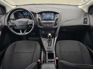 Pelēks Ford Focus 2016 Tauragė, ar dzinēja tilpumu 1.50 L un nobraukumu 276 tūkst. km par 4200 €, foto 8 vietnē AUTOMOTO.COM.LV