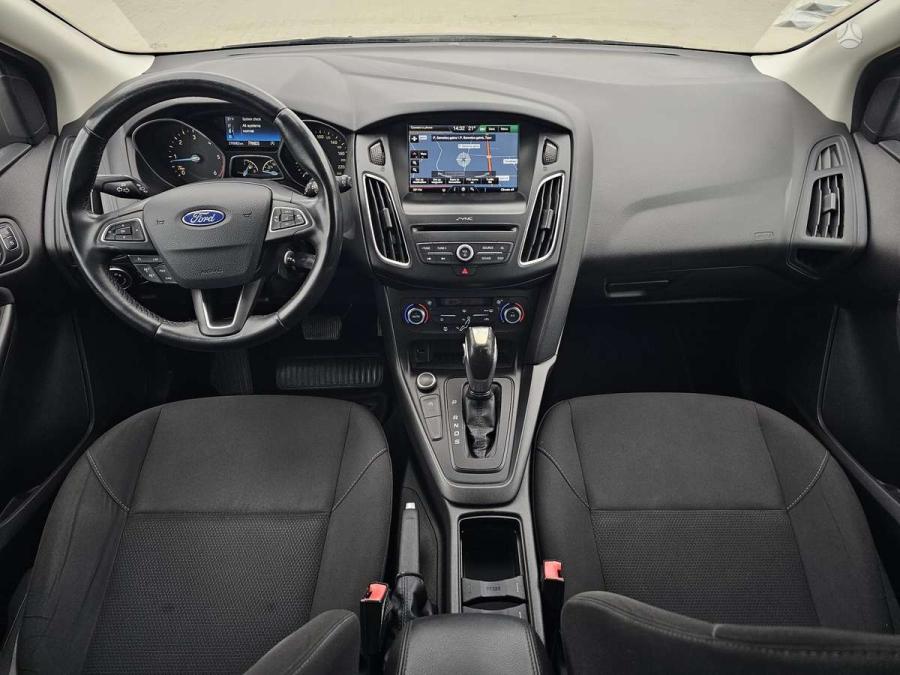Pelēks Ford Focus 2016 Tauragė, ar dzinēja tilpumu 1.50 L un nobraukumu 276 tūkst. km par 4200 €, foto 8 vietnē AUTOMOTO.COM.LV