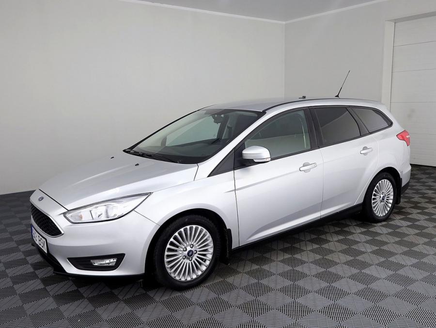 Pelēks Ford Focus 2016 Tallina, ar dzinēja tilpumu 1.00 L un nobraukumu 179 tūkst. km par 3799 €, foto 12 vietnē AUTOMOTO.COM.LV