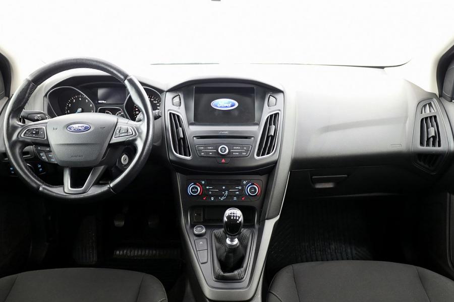 Pelēks Ford Focus 2016 Tallina, ar dzinēja tilpumu 1.00 L un nobraukumu 179 tūkst. km par 3799 €, foto 15 vietnē AUTOMOTO.COM.LV