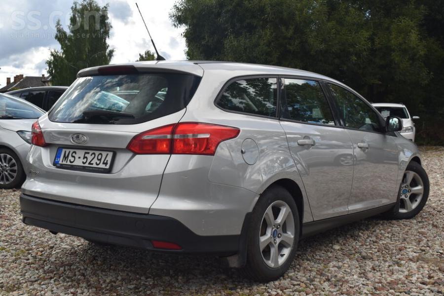 Pelēks Ford Focus 2016 Kuldīga, ar dzinēja tilpumu 1.50 L un nobraukumu 0 tūkst. km par 3800 €, foto 3 vietnē AUTOMOTO.COM.LV
