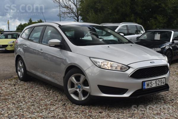Pelēks Ford Focus 2016 Kuldīga, ar dzinēja tilpumu 1.50 L un nobraukumu 0 tūkst. km par 3800 €, foto 5 vietnē AUTOMOTO.COM.LV