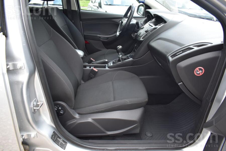Pelēks Ford Focus 2016 Kuldīga, ar dzinēja tilpumu 1.50 L un nobraukumu 0 tūkst. km par 3800 €, foto 8 vietnē AUTOMOTO.COM.LV