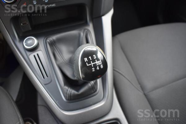 Pelēks Ford Focus 2016 Kuldīga, ar dzinēja tilpumu 1.50 L un nobraukumu 0 tūkst. km par 3800 €, foto 10 vietnē AUTOMOTO.COM.LV