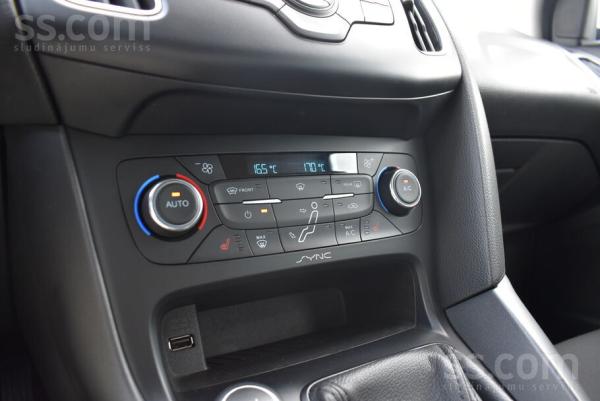 Pelēks Ford Focus 2016 Kuldīga, ar dzinēja tilpumu 1.50 L un nobraukumu 0 tūkst. km par 3800 €, foto 11 vietnē AUTOMOTO.COM.LV