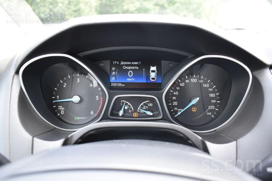 Pelēks Ford Focus 2016 Kuldīga, ar dzinēja tilpumu 1.50 L un nobraukumu 0 tūkst. km par 3800 €, foto 13 vietnē AUTOMOTO.COM.LV
