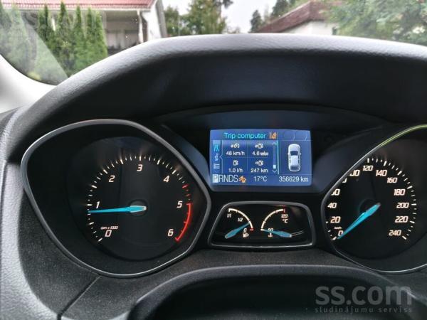 Grey Ford Focus 2016 in Bauska, with an engine capacity of 2.00 L and mileage of 0 thousand km for 3800 €, photo 9 on AUTOMOTO.COM.LV