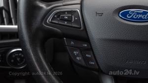 Grey Ford Focus 2016 in Tallinn, with an engine capacity of 1.50 L and mileage of 229 thousand km for 6900 €, photo 19 on AUTOMOTO.COM.LV