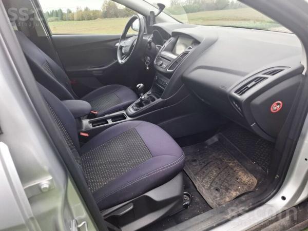 Ford Focus 2016 Tukums vietnē Pelēks Ford Focus 2016 Tukums, ar dzinēja tilpumu 1.50 L un nobraukumu 106 tūkst. km par 6500 €, foto 4 vietnē AUTOMOTO.COM.LV