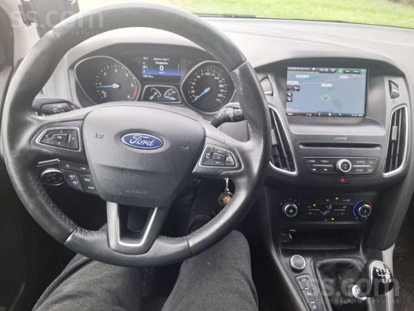 Pelēks Ford Focus 2016 Tukums, ar dzinēja tilpumu 1.50 L un nobraukumu 106 tūkst. km par 6500 €, foto 5 vietnē AUTOMOTO.COM.LV