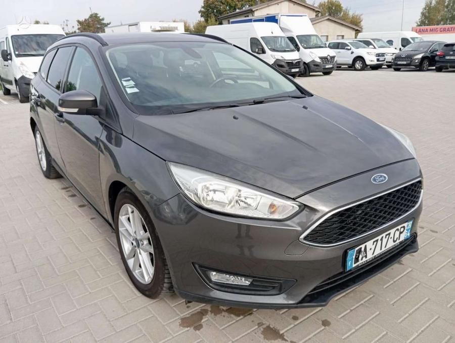 Pelēks Ford Focus 2016 Tauragė, ar dzinēja tilpumu 1.50 L un nobraukumu 276 tūkst. km par 4200 €, foto 4 vietnē AUTOMOTO.COM.LV