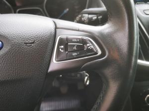 Grey Ford Focus 2016 in Klaipeda, with an engine capacity of 1.50 L and mileage of 116 thousand km for 4950 €, photo 30 on AUTOMOTO.COM.LV