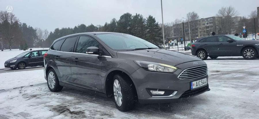 Grey Ford Focus 2017 in Vilnius, with an engine capacity of 1.50 L and mileage of 294 thousand km for 6200 €, photo 3 on AUTOMOTO.COM.LV