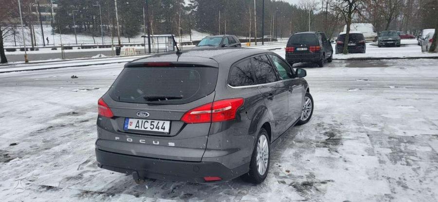 Grey Ford Focus 2017 in Vilnius, with an engine capacity of 1.50 L and mileage of 294 thousand km for 6200 €, photo 22 on AUTOMOTO.COM.LV