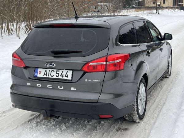 Pelēks Ford Focus 2017 Viļņa, ar dzinēja tilpumu 1.50 L un nobraukumu 295 tūkst. km par 7000 €, foto 4 vietnē AUTOMOTO.COM.LV