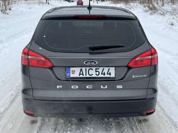 Grey Ford Focus 2017 in Vilnius, with an engine capacity of 1.50 L and mileage of 295 thousand km for 7000 €, photo 3 on AUTOMOTO.COM.LV