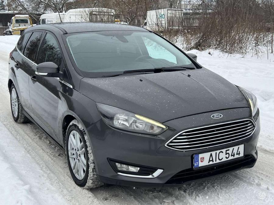 Pelēks Ford Focus 2017 Viļņa, ar dzinēja tilpumu 1.50 L un nobraukumu 295 tūkst. km par 7000 €, foto 5 vietnē AUTOMOTO.COM.LV